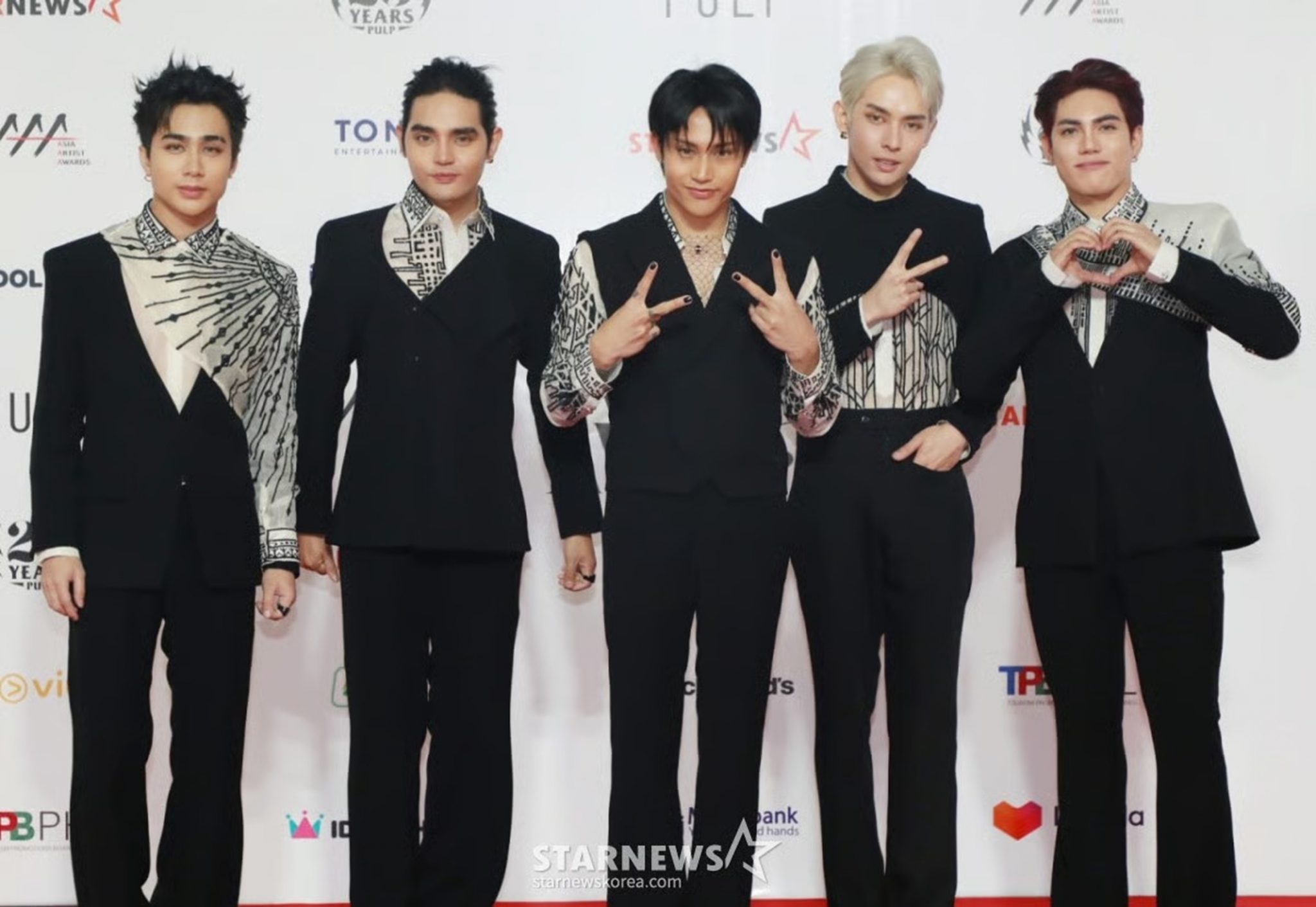 フィリピンSB19、「AAA 2025」人気賞予選で男性グループ部門1位に | KOREA WAVE